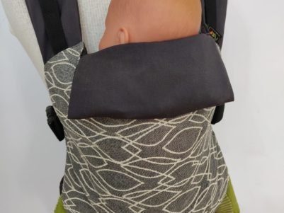 Topa-top: babywearing around the world